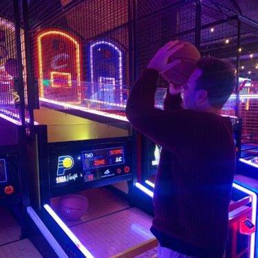 iPlay Carousel Westfield - LetsGoKids