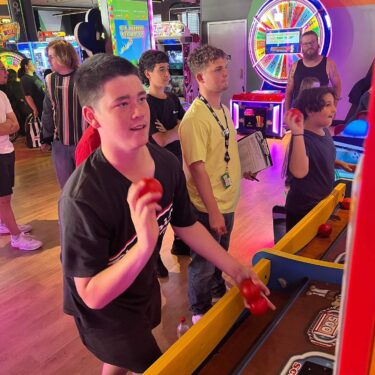 iPlay Carousel Westfield - LetsGoKids