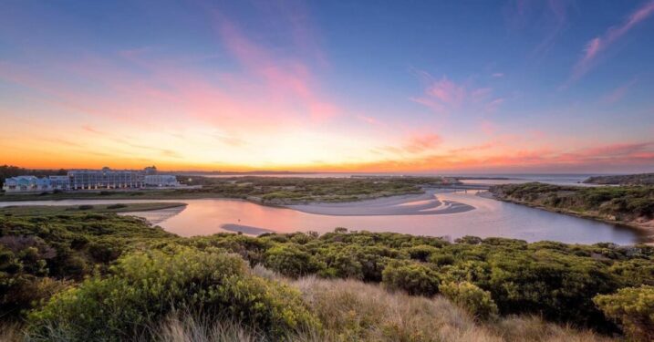 Lady Bay Resort - LetsGoKids